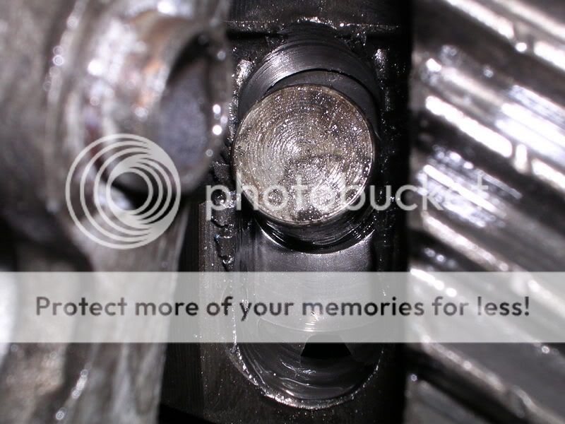 Found the problem with my 02A diff, but whats causing it? With pics ...