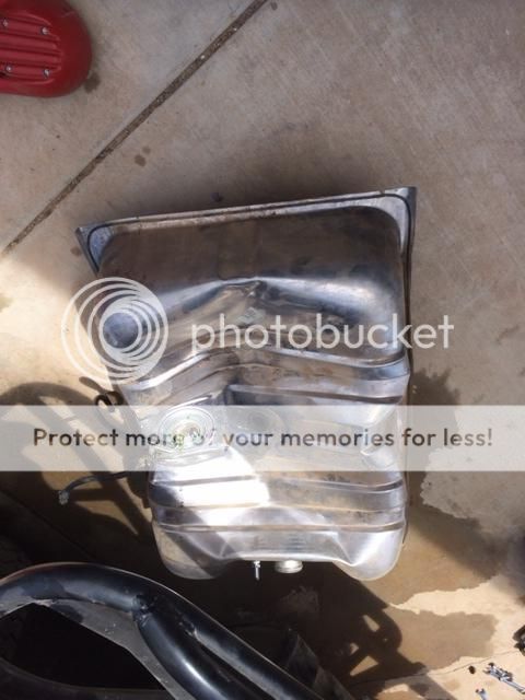 Fuel tank collapsed | Bronco Forum - Full Size Ford Bronco Forum